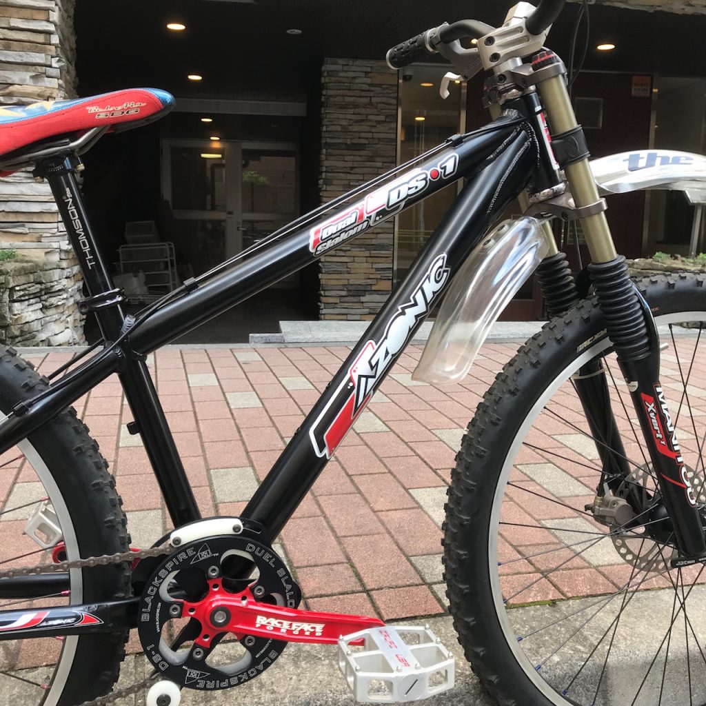 AZONIC DS-1 アゾニック Dirtbike - Circle Traders